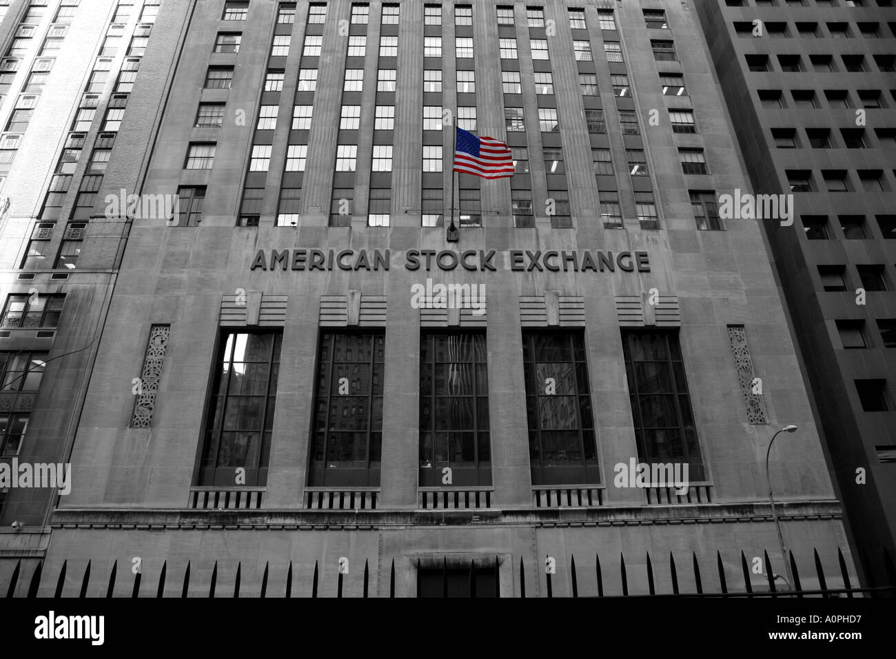 Stock exchange dealings hi-res stock photography and images - Alamy
