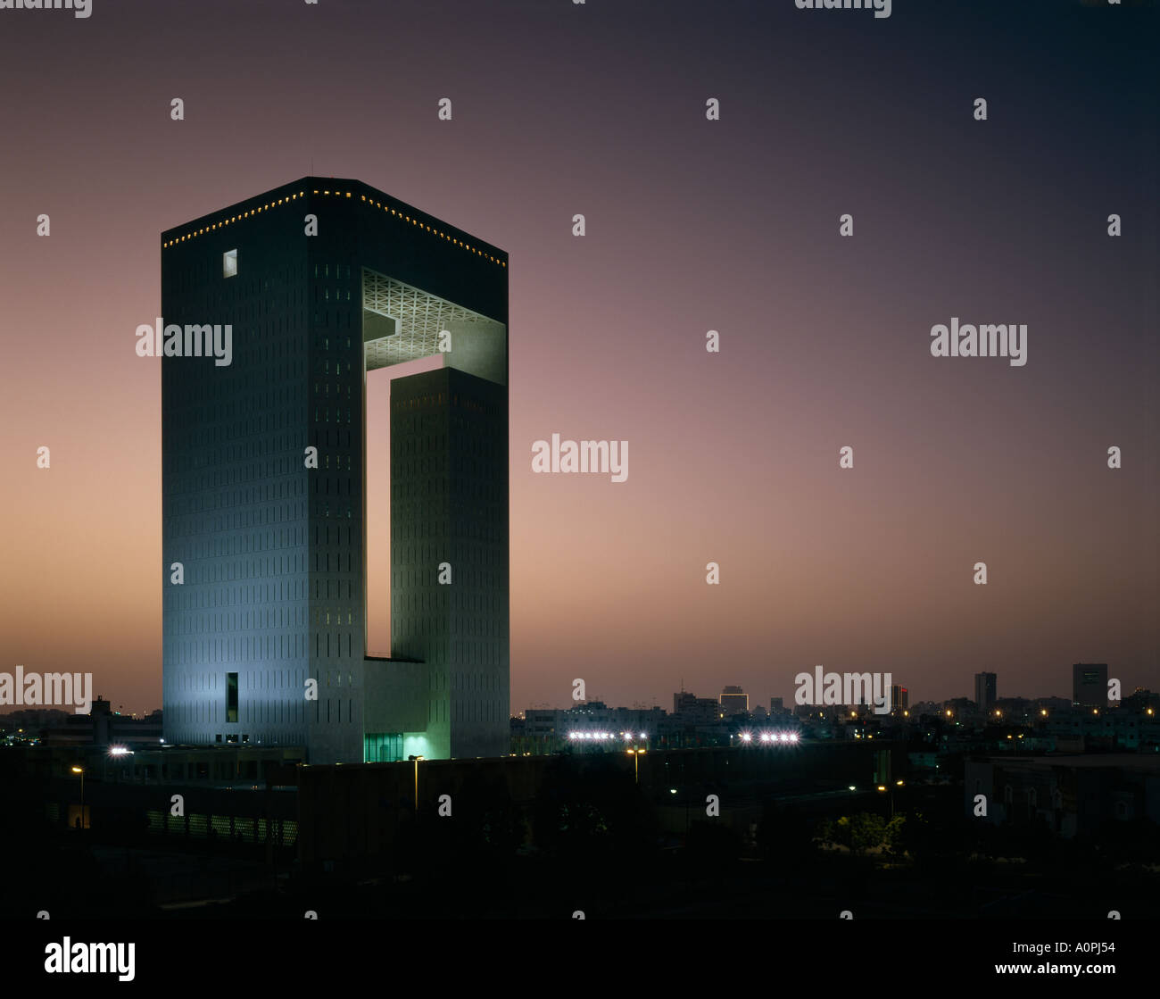 Islamic Development Bank High Resolution Stock Photography and Images ...