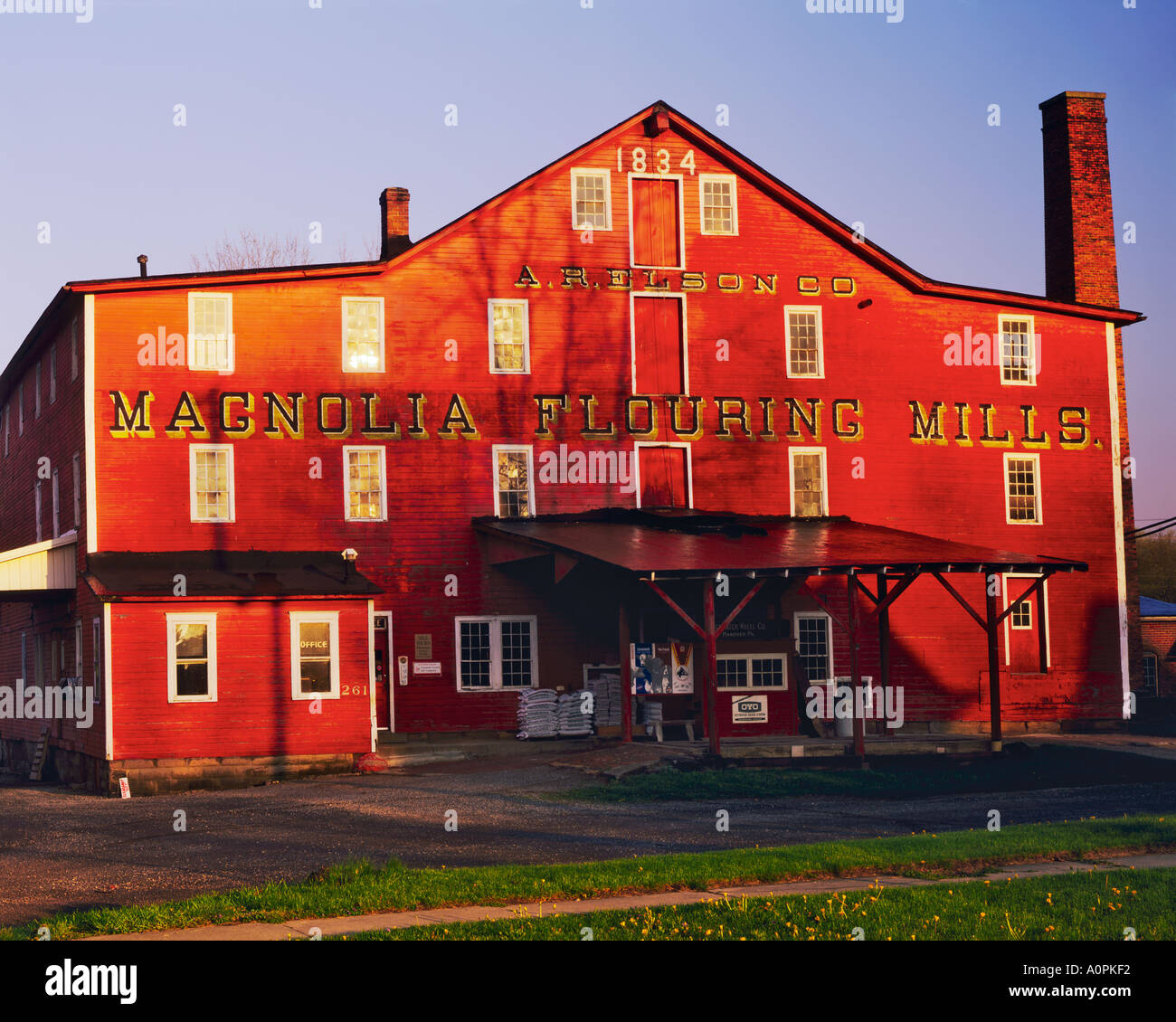 Us water powered mill hi-res stock photography and images - Alamy