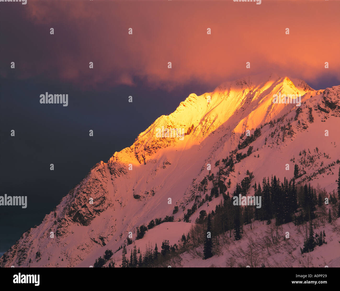 Superior peak hi-res stock photography and images - Alamy