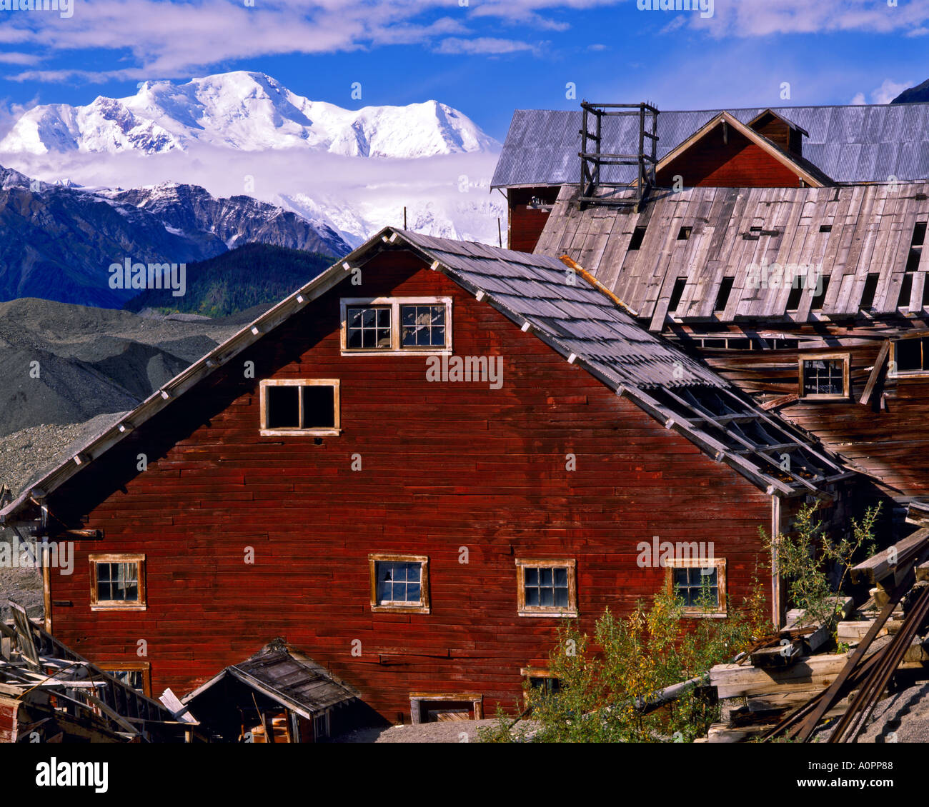 Kennicott Copper Mining Ghost Town 1911 38 Wrangell St Elias National ...