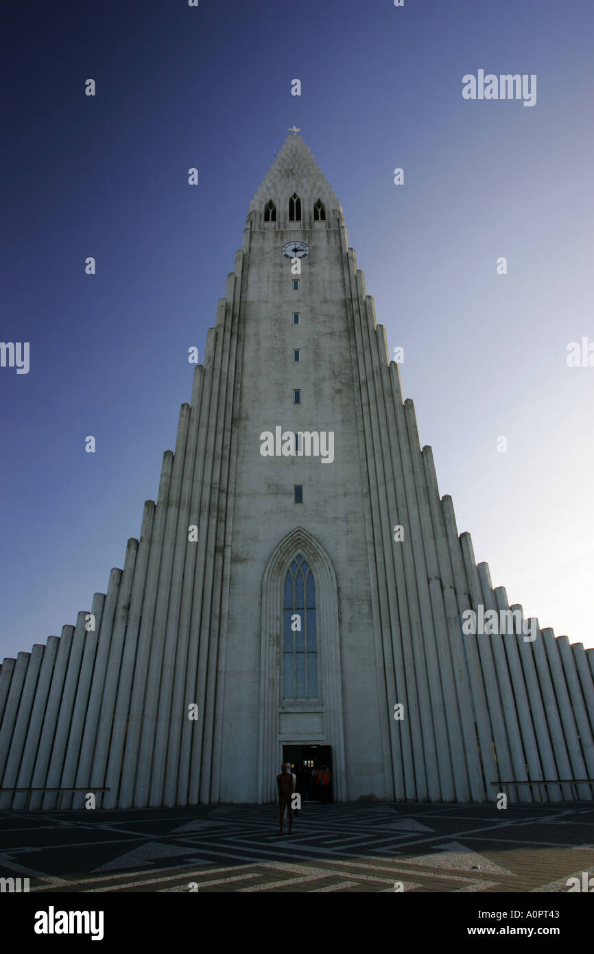 Famous tourist landmark building Hallgrim Hallgrimur church in ...
