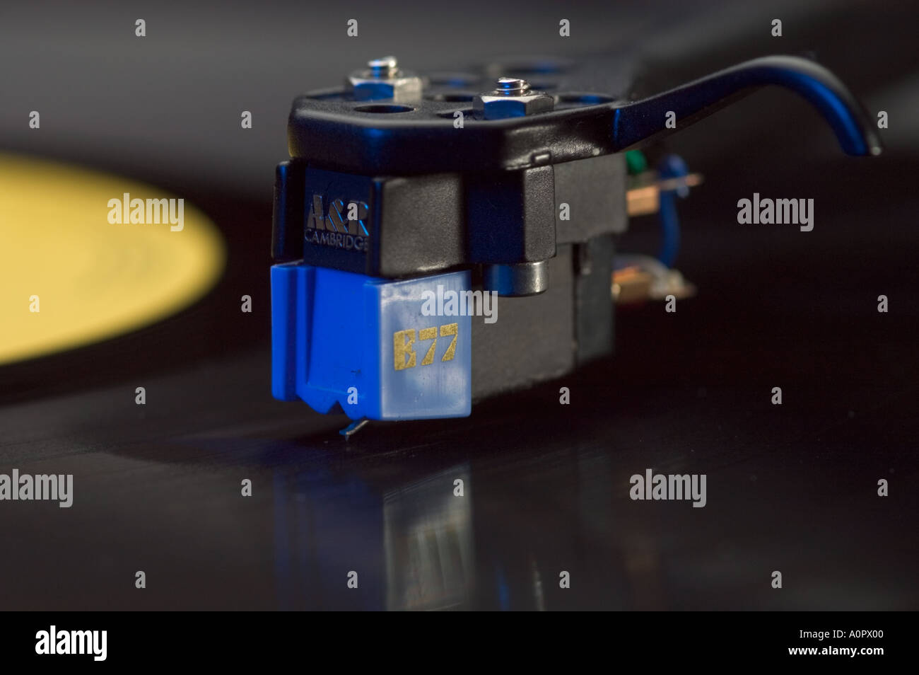 Record player tonearm cartridge and stylus Stock Photo - Alamy