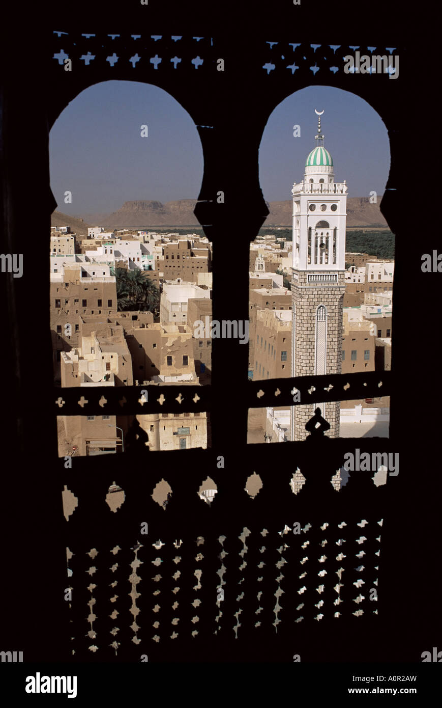 Hadramawt silhouette hi-res stock photography and images - Alamy