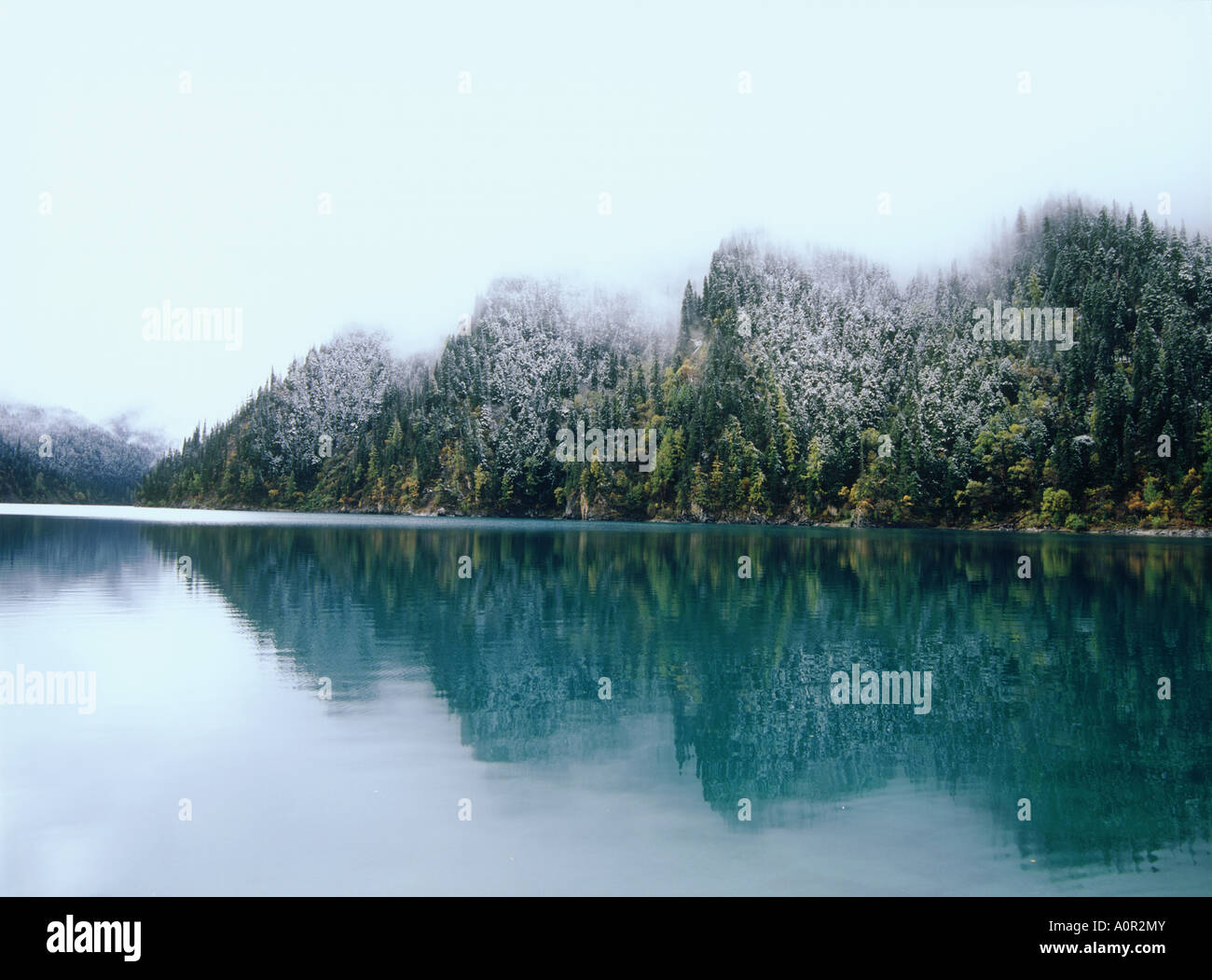 Long Lake Jiuzhaigou High Resolution Stock Photography and Images - Alamy