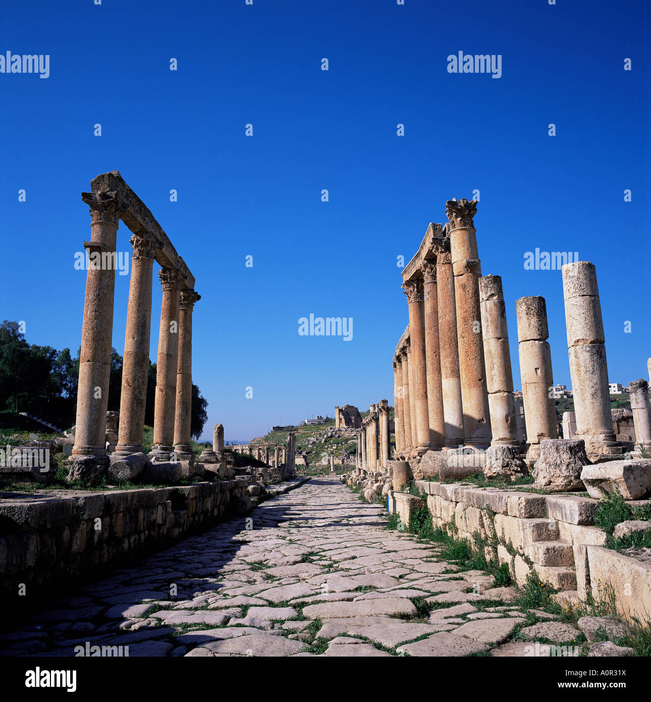 Columns temple zeus jordan hi-res stock photography and images - Alamy