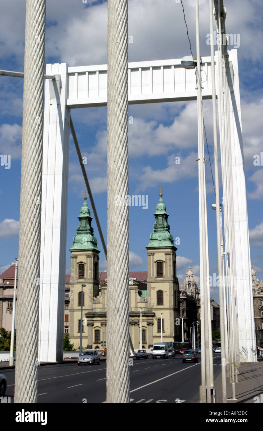 The Elizabeth Bridge over the The Inner City parish Church and ...