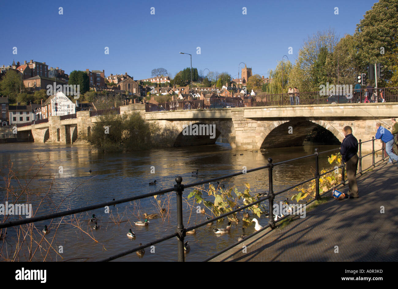 Bridgenorth town with river hi-res stock photography and images - Alamy