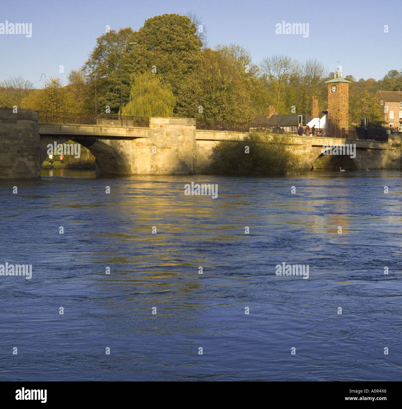 Bridgenorth town with river hi-res stock photography and images - Alamy