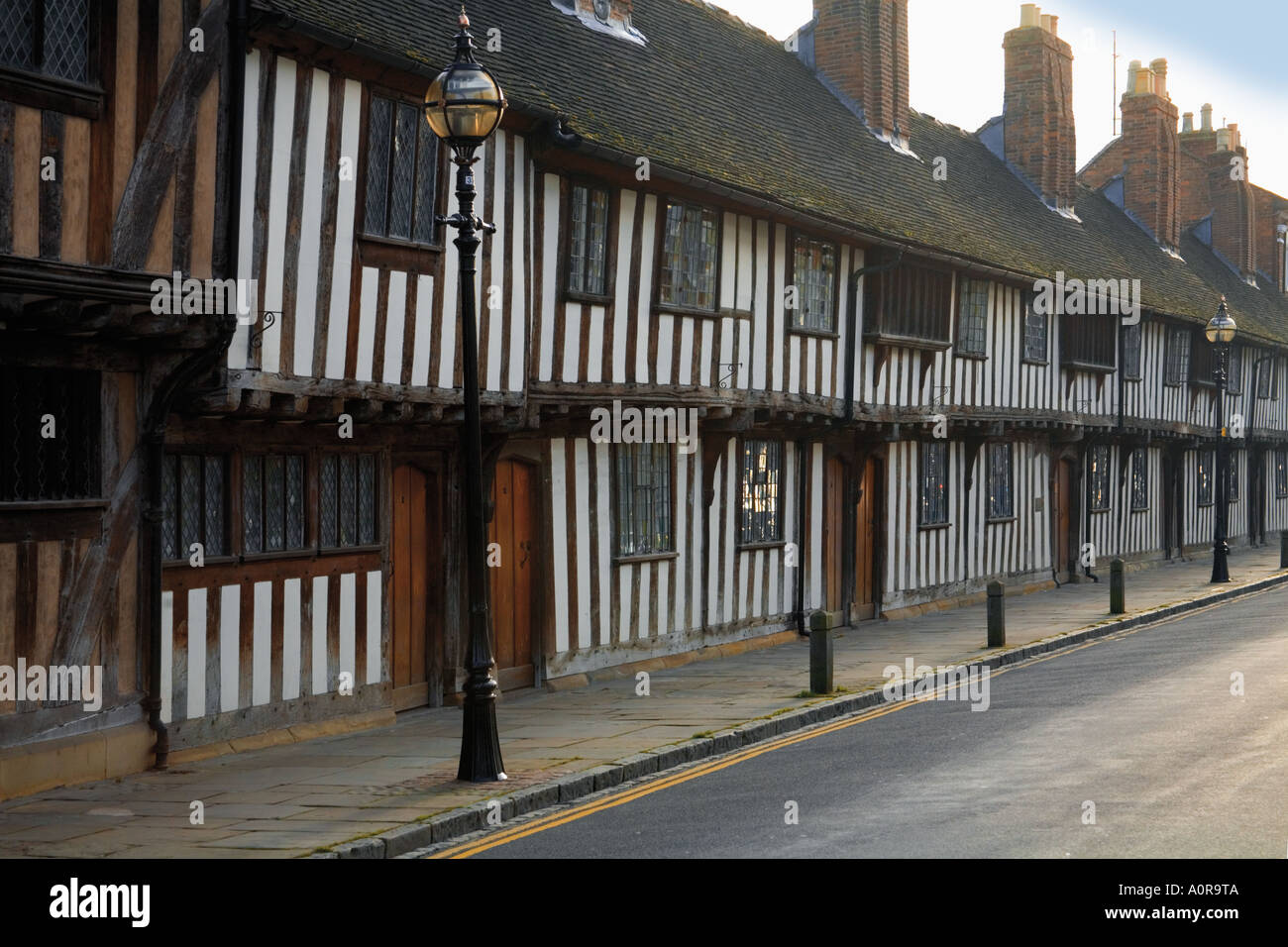 Medieval Tudor Alms Houses High Resolution Stock Photography and Images ...