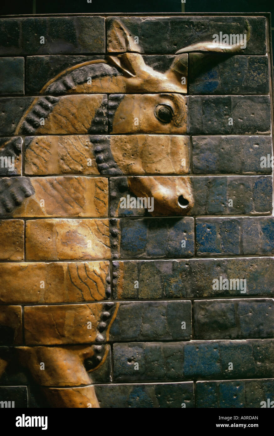 Mesopotamian art babylon hi-res stock photography and images - Alamy