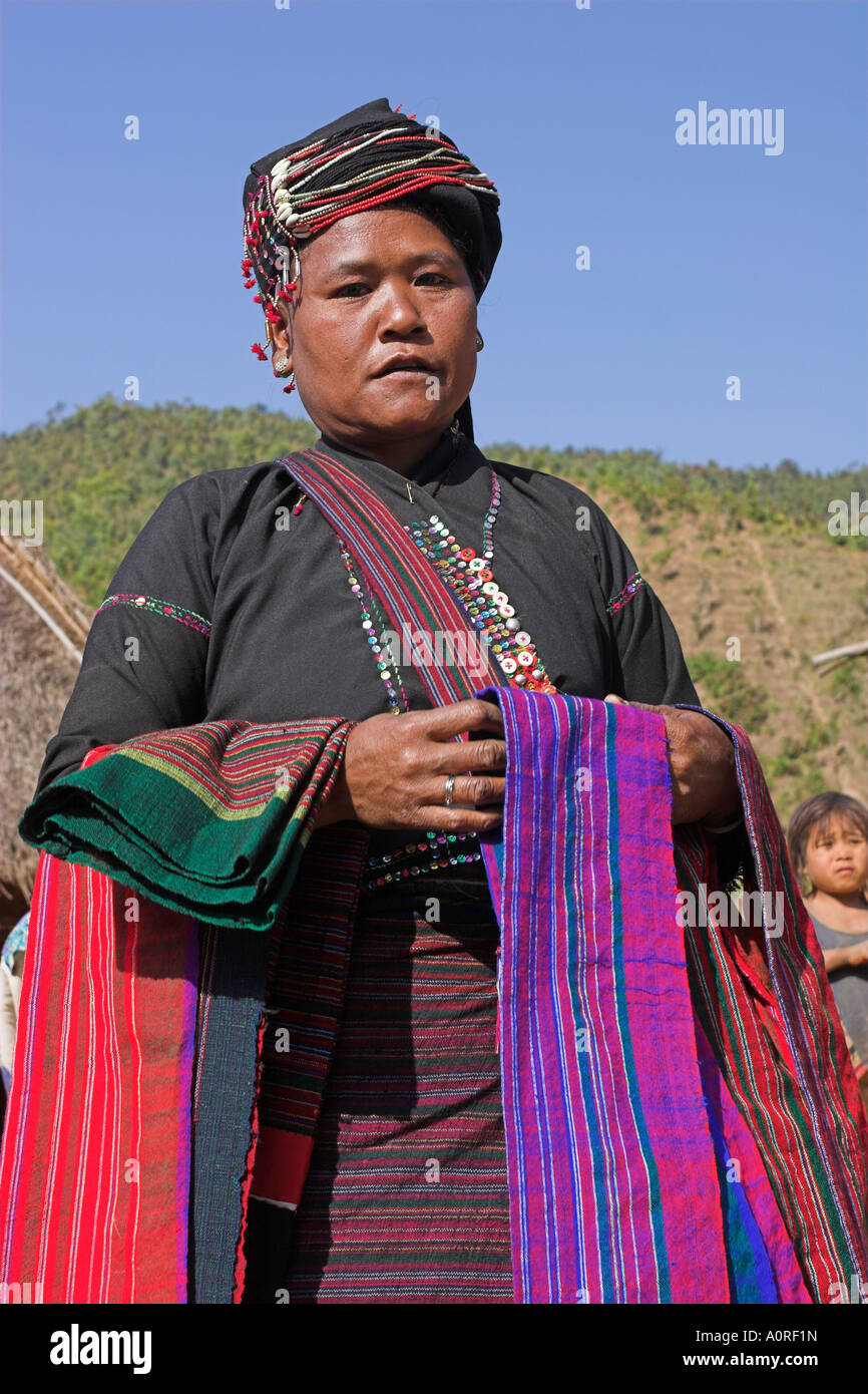 Ann lady with textiles in Ann village Kengtung Kyaing Tong Shan state ...
