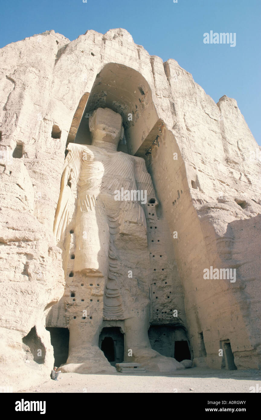 Defaced statue of the Buddha 55m tall carved in cliff by monks since ...