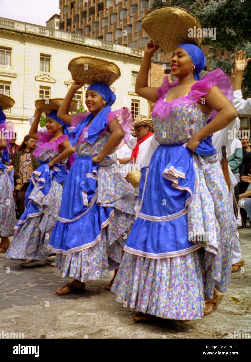 Vive colombia High Resolution Stock Photography and Images - Alamy