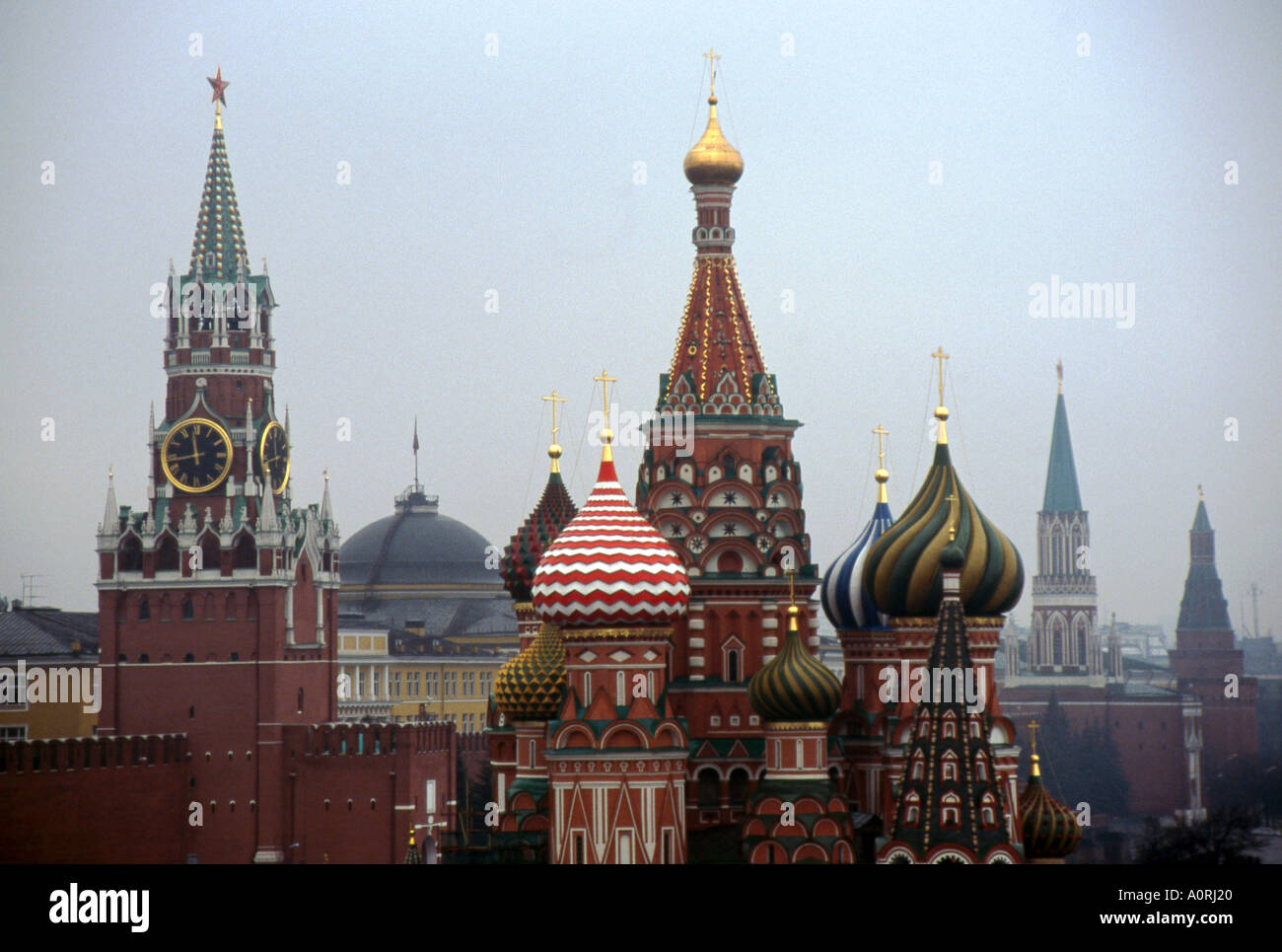 Spasskaya Tower & Cathedral of Saint Basil the Blessed St. Basil's Red ...