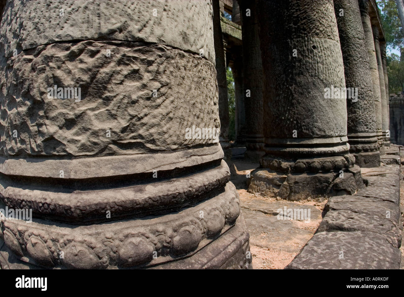 Pillar bases hi-res stock photography and images - Alamy
