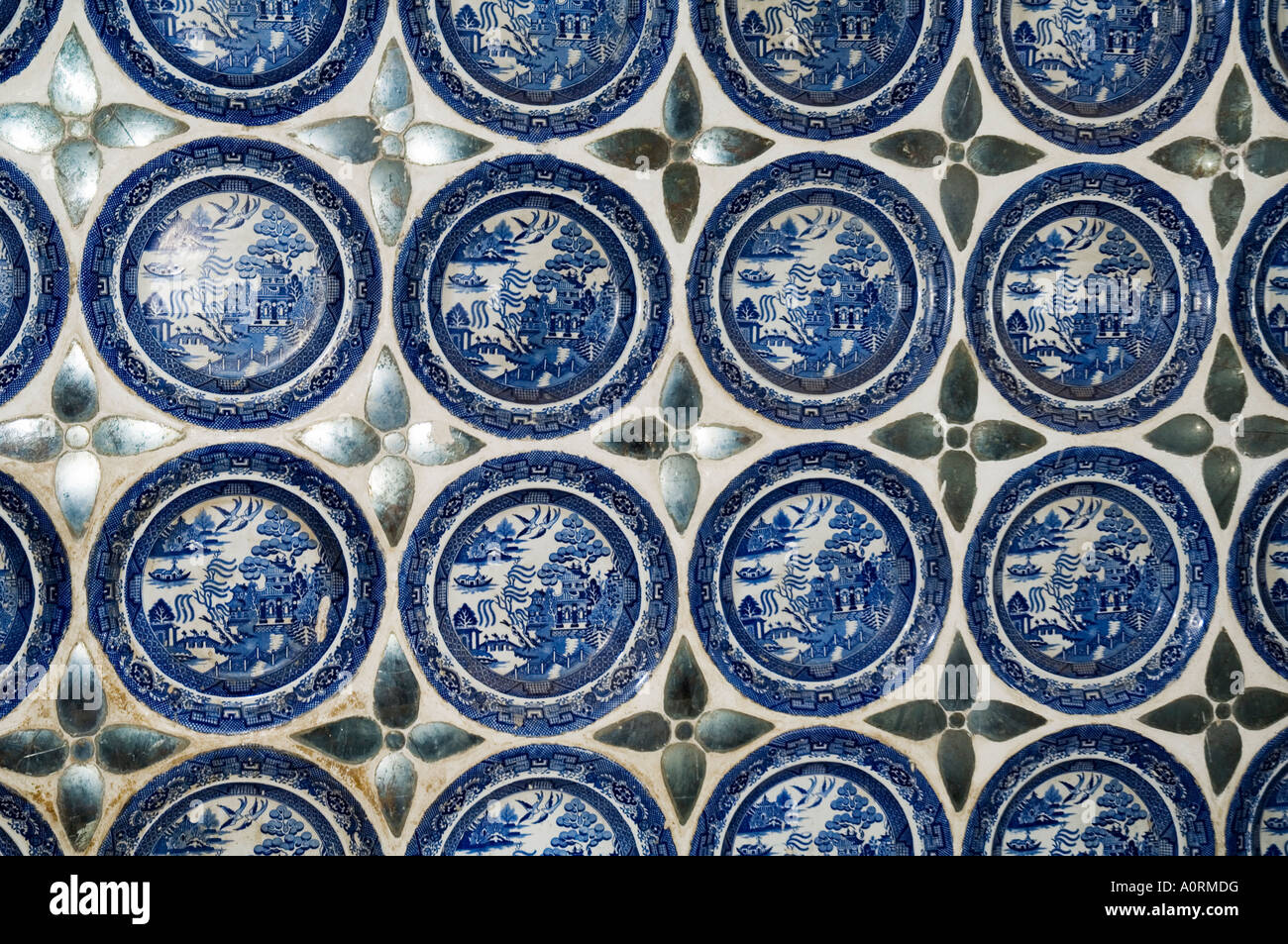 Contemporary willow pattern hi-res stock photography and images - Alamy
