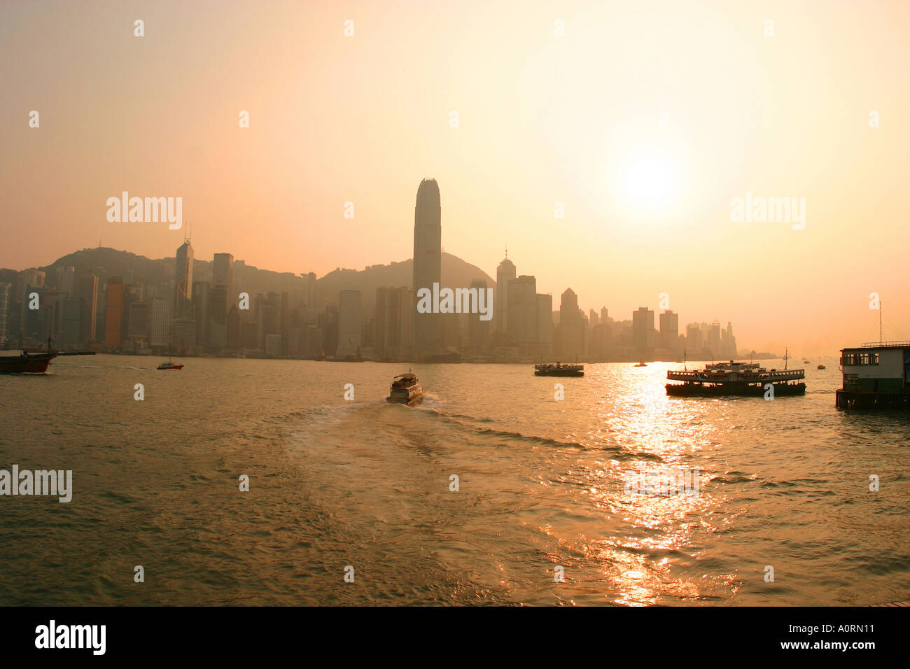 Victoria Harbour Sunset Hong Kong Stock Photo - Alamy