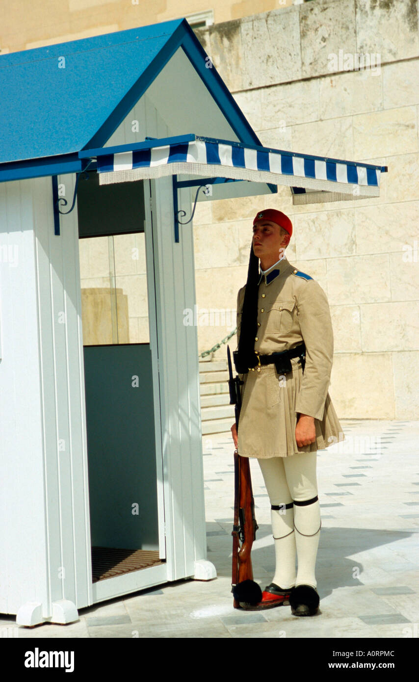 Soldat hi-res stock photography and images - Alamy