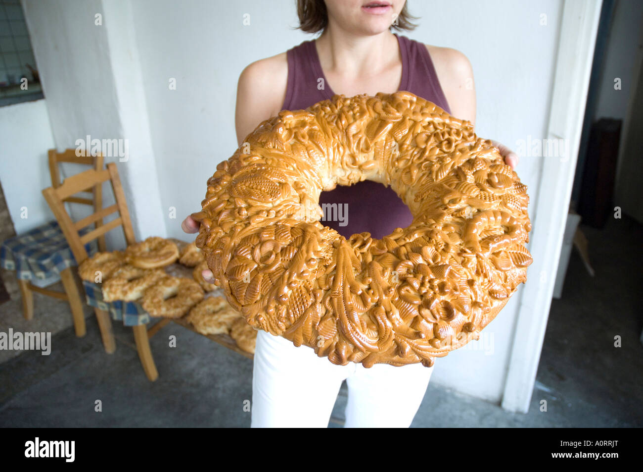 Greek wedding customs hi-res stock photography and images - Alamy