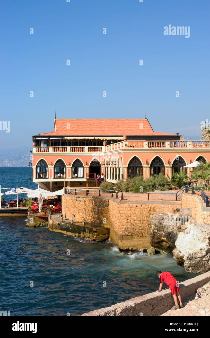 Beirut lebanon corniche vertical hi-res stock photography and images ...