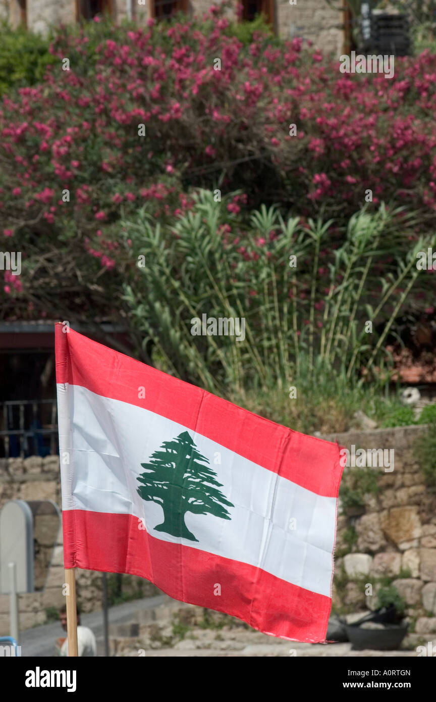 Lebanese flag hi-res stock photography and images - Alamy