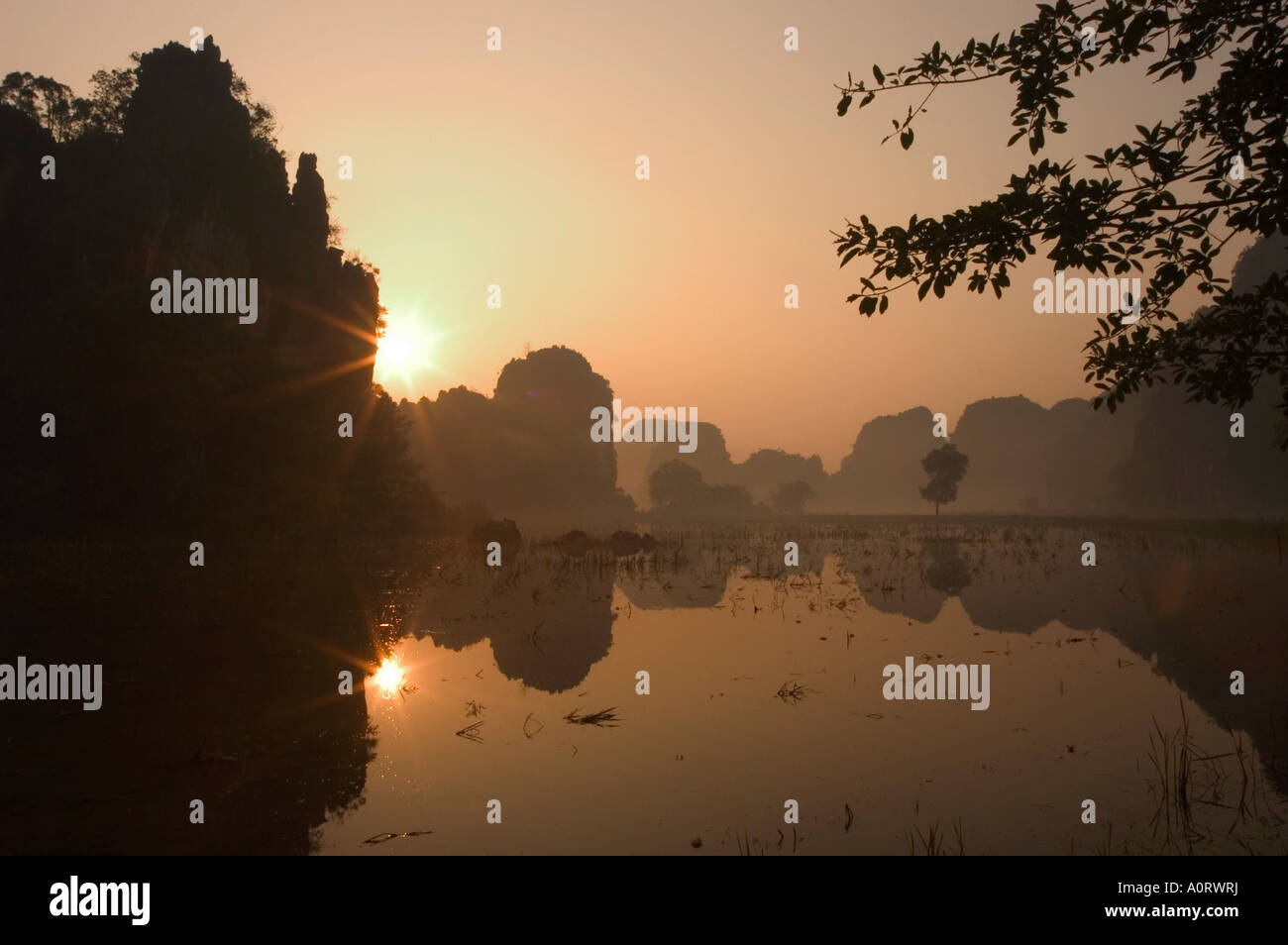 Sunrise limestone mountain scenery Tam Coc Ninh Binh south of Hanoi ...