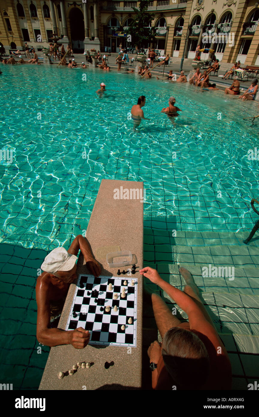 Men playing chess budapest hi-res stock photography and images - Alamy