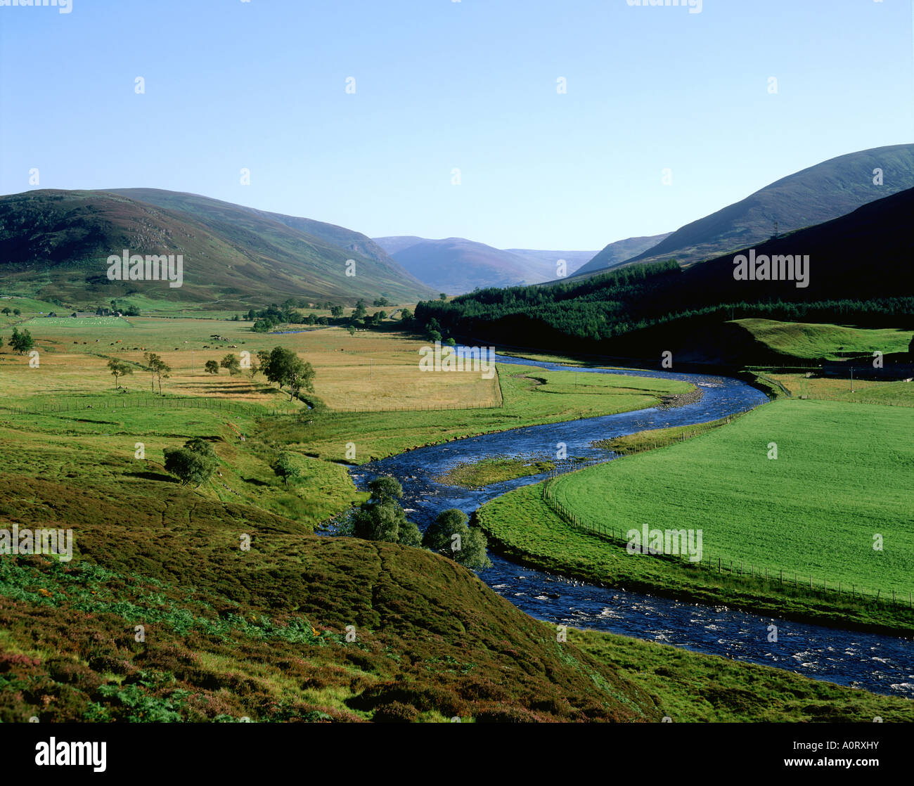 Clunie water braemar hi-res stock photography and images - Alamy