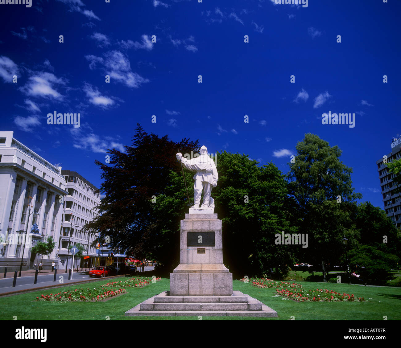 Statue of Captain Scott Stock Photo - Alamy
