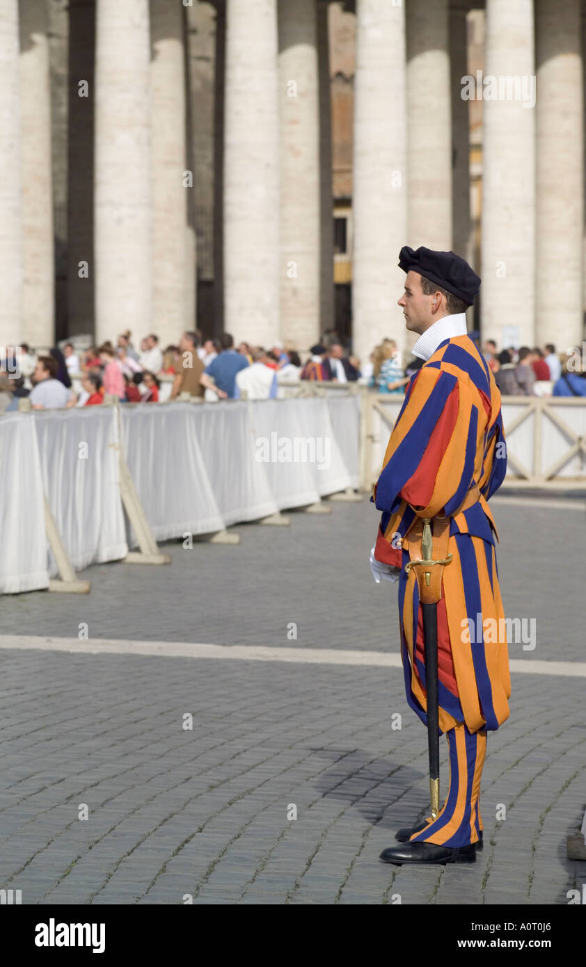 Swiss Guard / Rome Stock Photo - Alamy