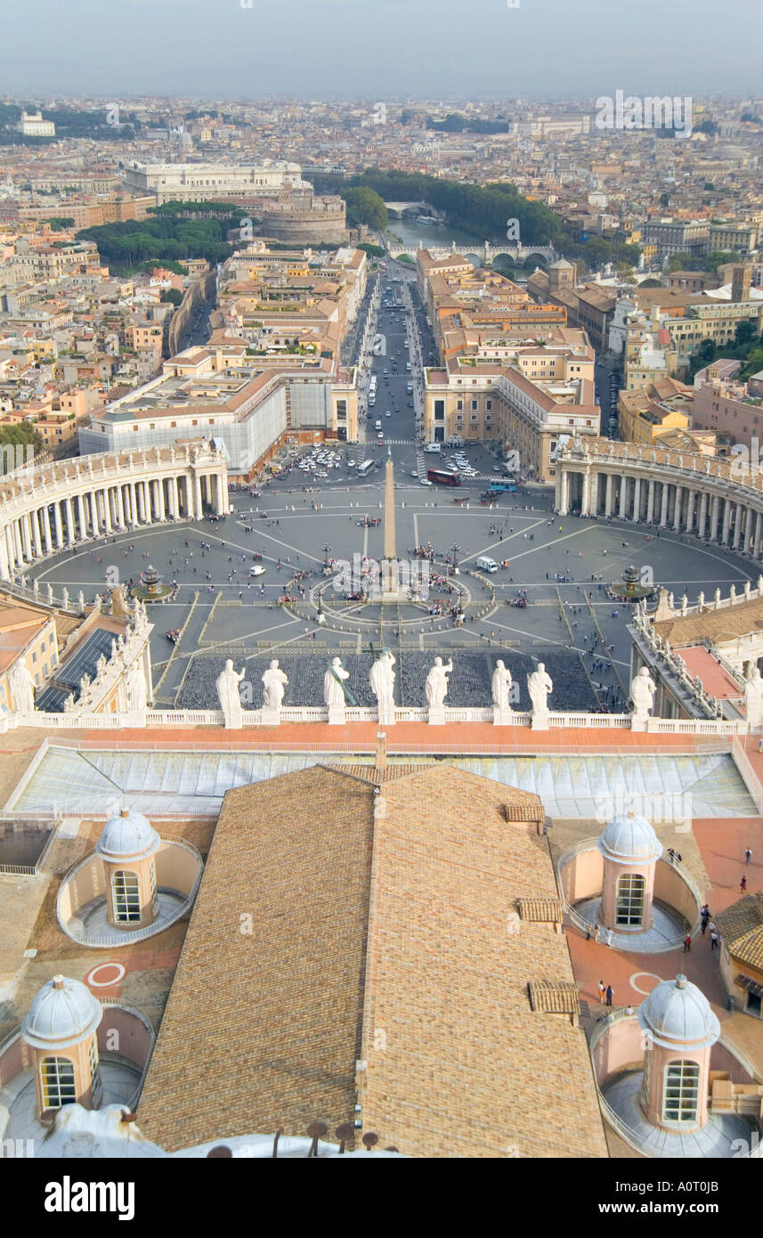 St Peter's Square / Rome Stock Photo - Alamy