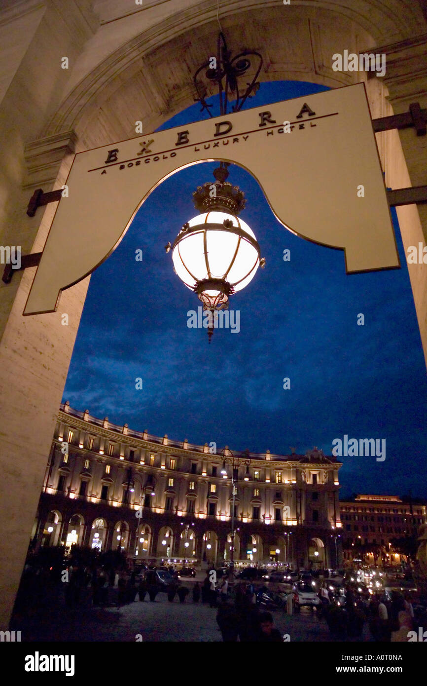 Hotel exedra hi-res stock photography and images - Alamy