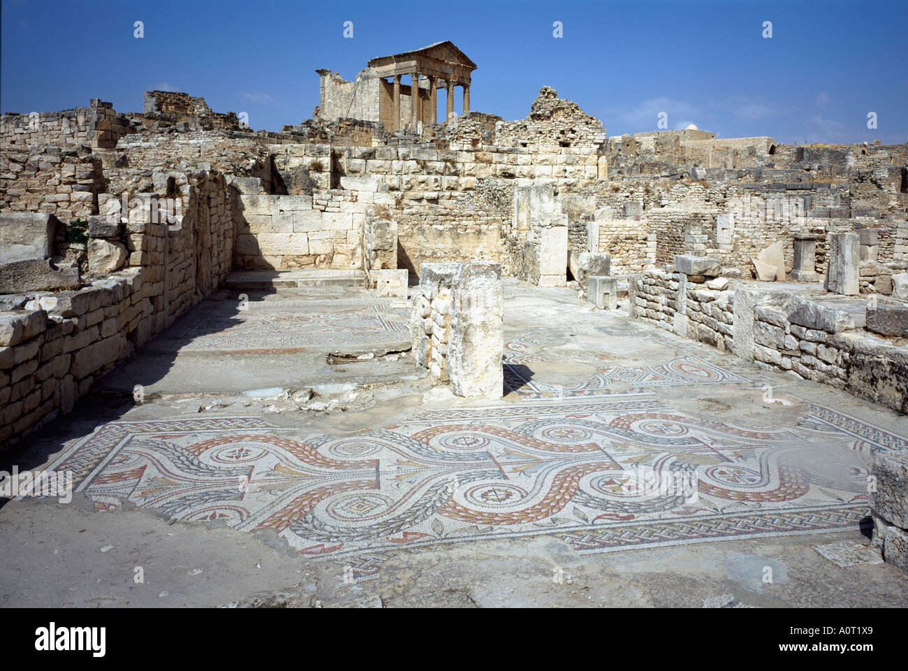 Roman ruins of Dougga / Roemische Ruinen von Dougga Stock Photo - Alamy