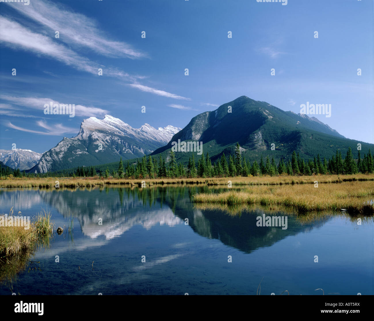 Vermilion Lakes Banff National Park World Heritage Stock Photo - Alamy