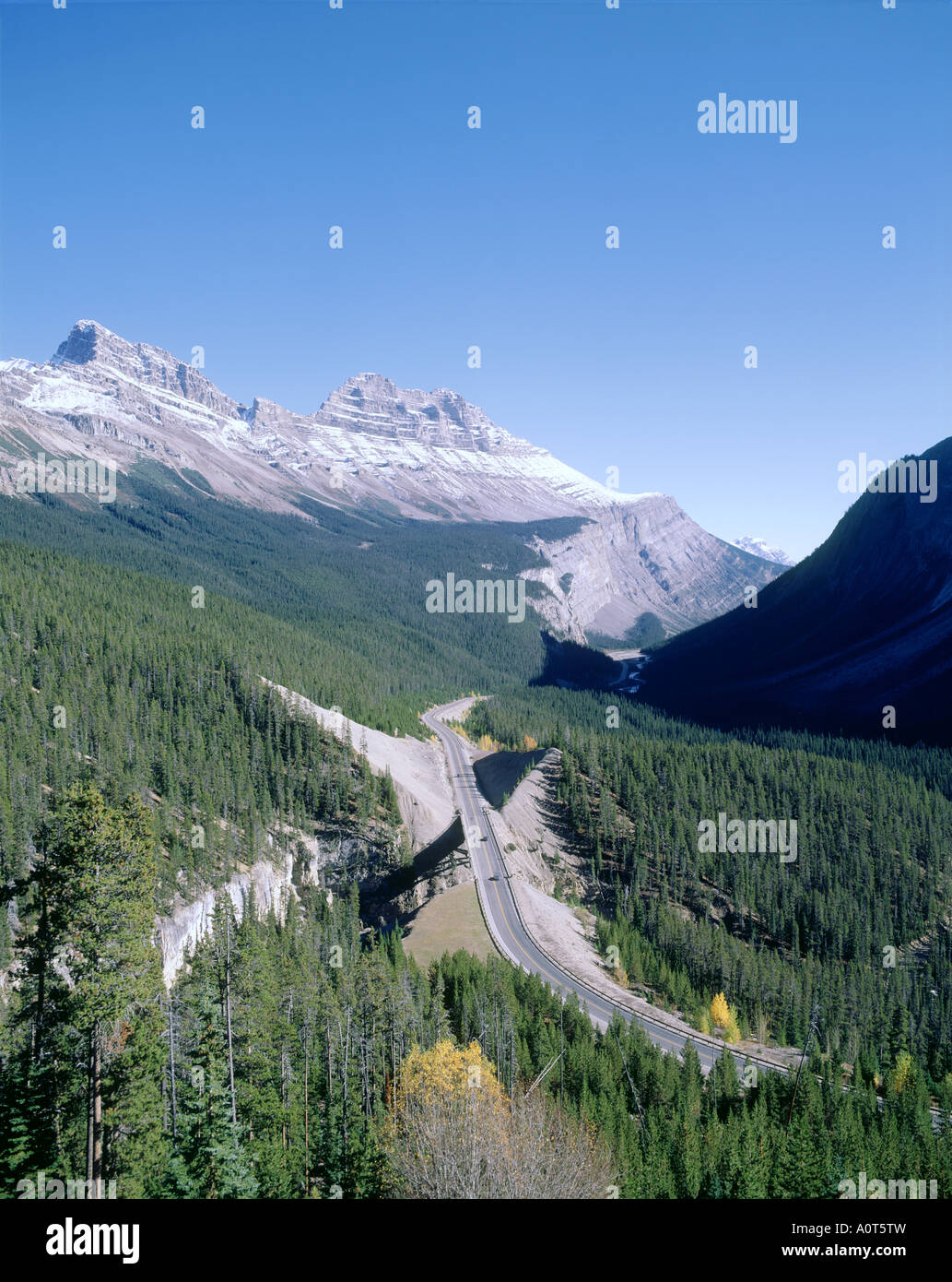 Banff Jasper Highway Banff National Park World Heritage Stock Photo - Alamy