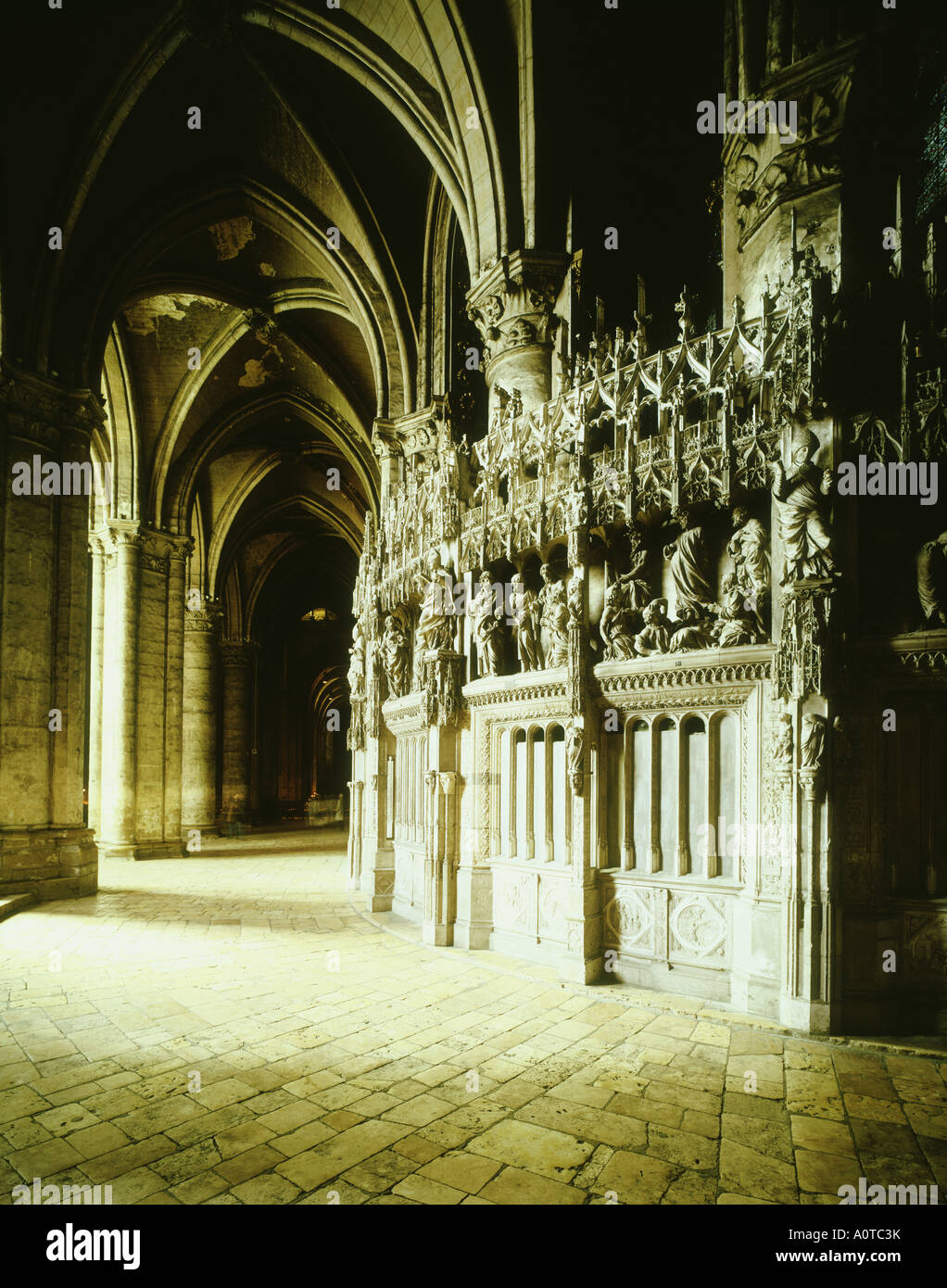 Choir screen carvings Chartres Cathedral World Heritage Stock Photo - Alamy