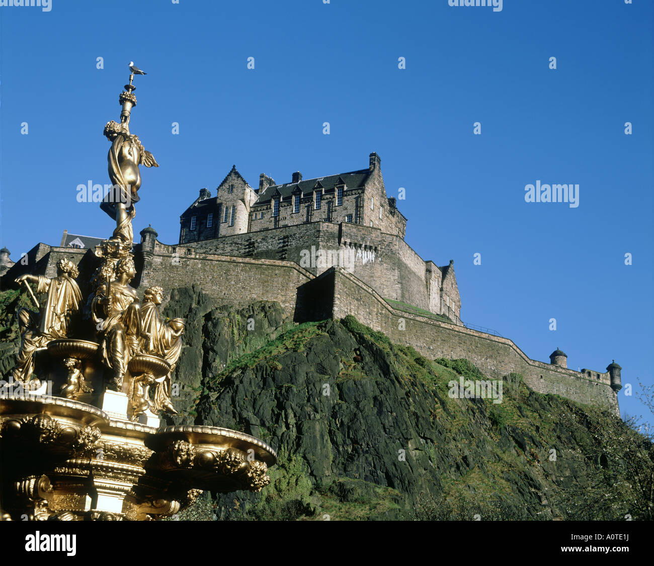 Edinburgh Castle World Heritage Stock Photo - Alamy