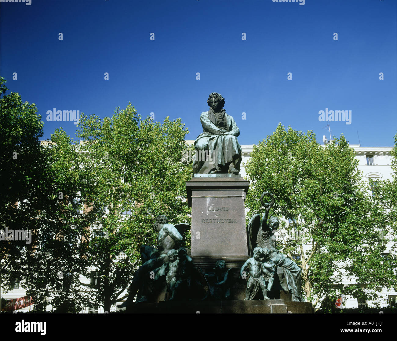 Statue of Beethoven Stock Photo - Alamy