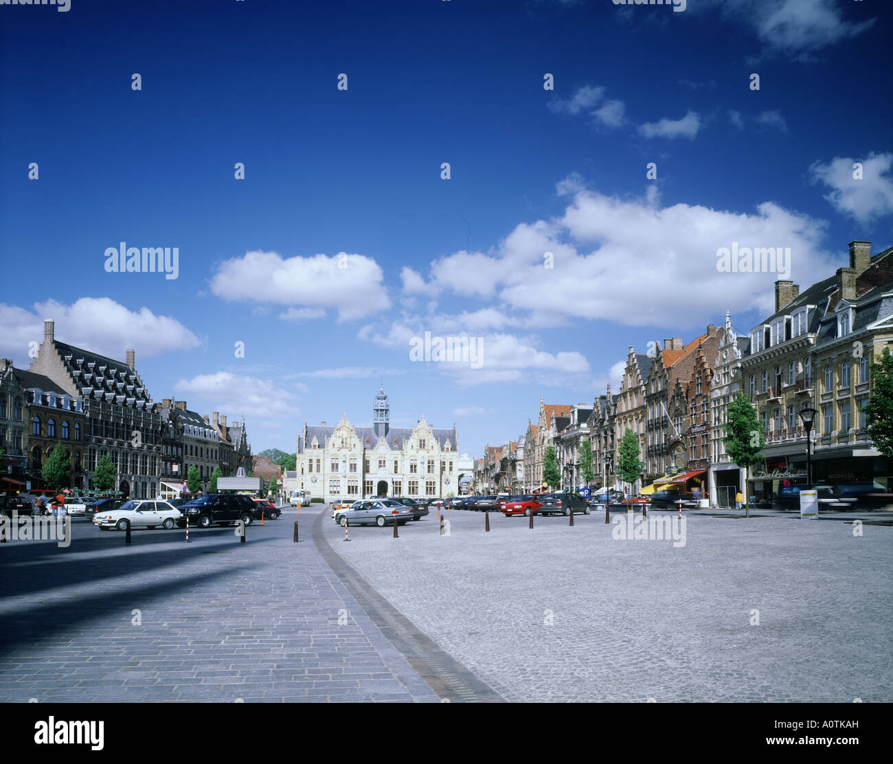 Ypres hi-res stock photography and images - Alamy