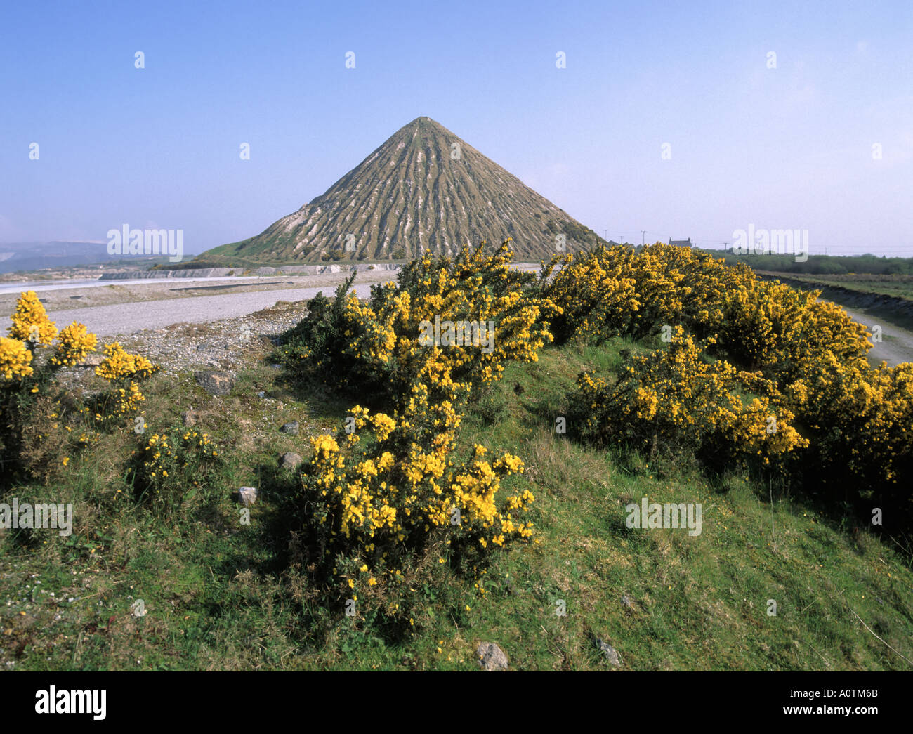 China Clay Tip High Resolution Stock Photography and Images - Alamy
