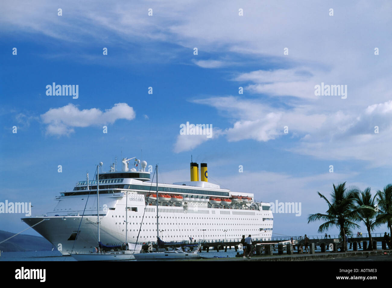 Martinique, Fort de France, Cruise ship at dock Stock Photo - Alamy