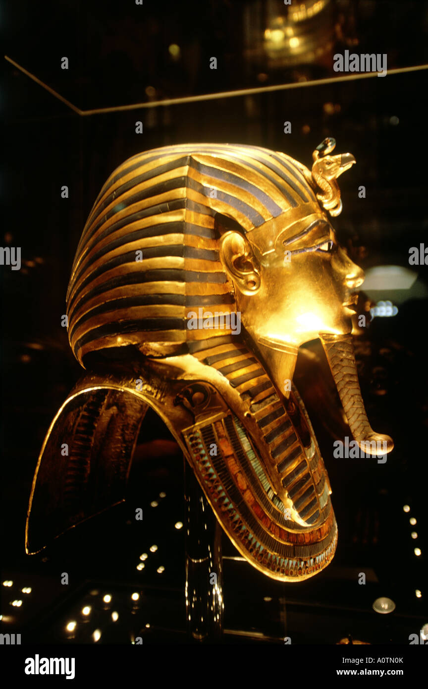 Golden Mask of Tutankhamun Egyptian Museum Stock Photo - Alamy