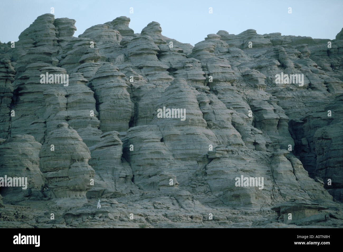 Oddly shaped rock near Bardai Stock Photo - Alamy