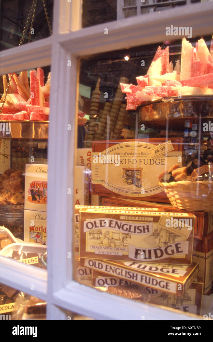 English sweets hi-res stock photography and images - Alamy