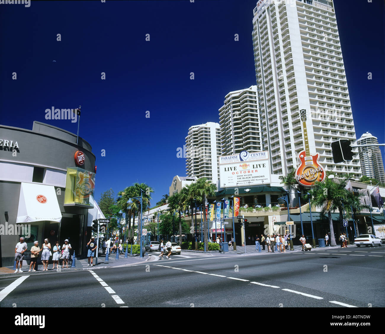 Cavill Avenue Surfers Paradise Stock Photo - Alamy