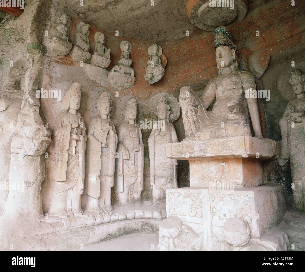 Dazu grottoes hi-res stock photography and images - Alamy