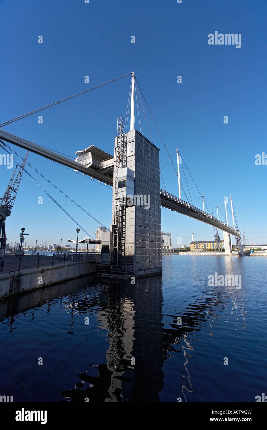 The victoria bridge hi-res stock photography and images - Alamy