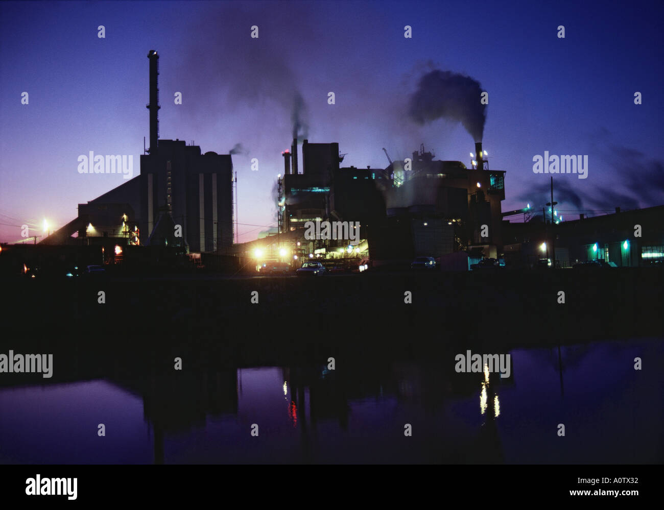 Making paper mill water hi-res stock photography and images - Alamy