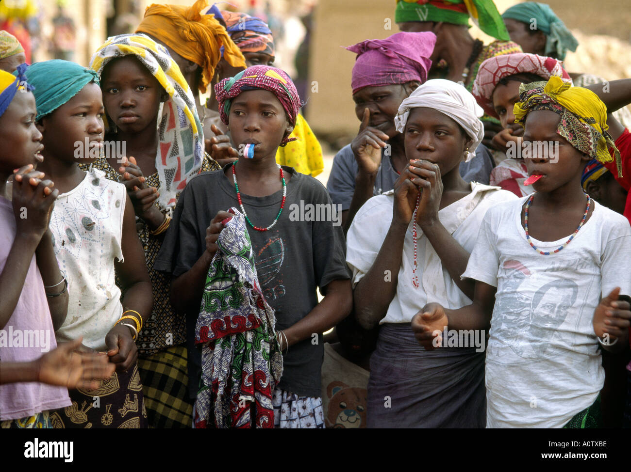A young dogon women hi-res stock photography and images - Alamy